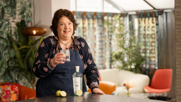 PAULAS STORY – Paula McIntyre